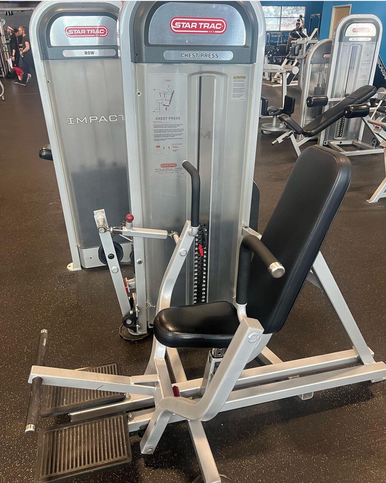 Star Trac Impact Chest Press – Savedge Iron Company