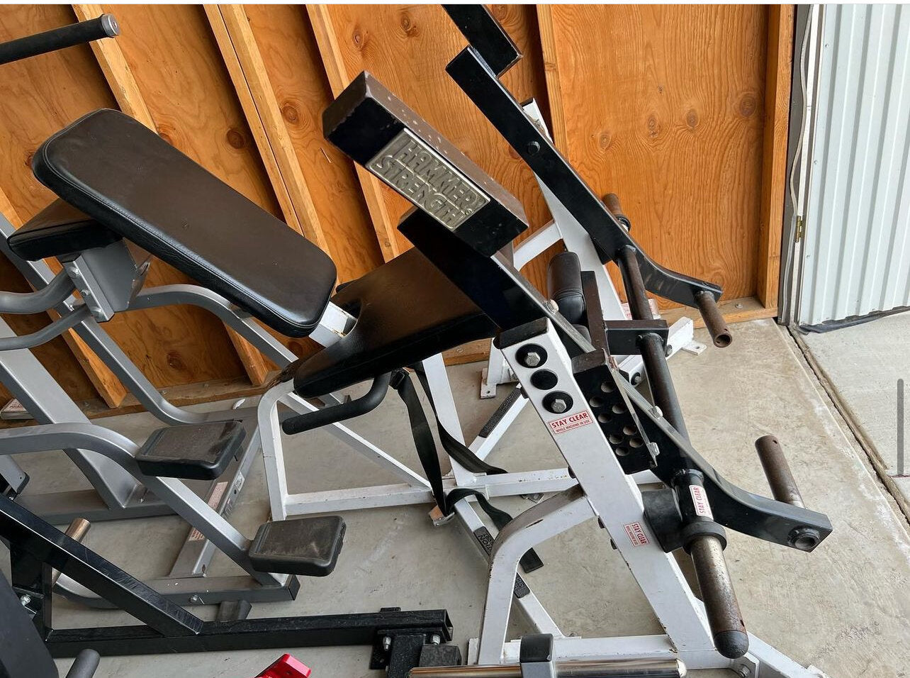 Hammer Strength Plate Loaded Leg Extension – Savedge Iron Company