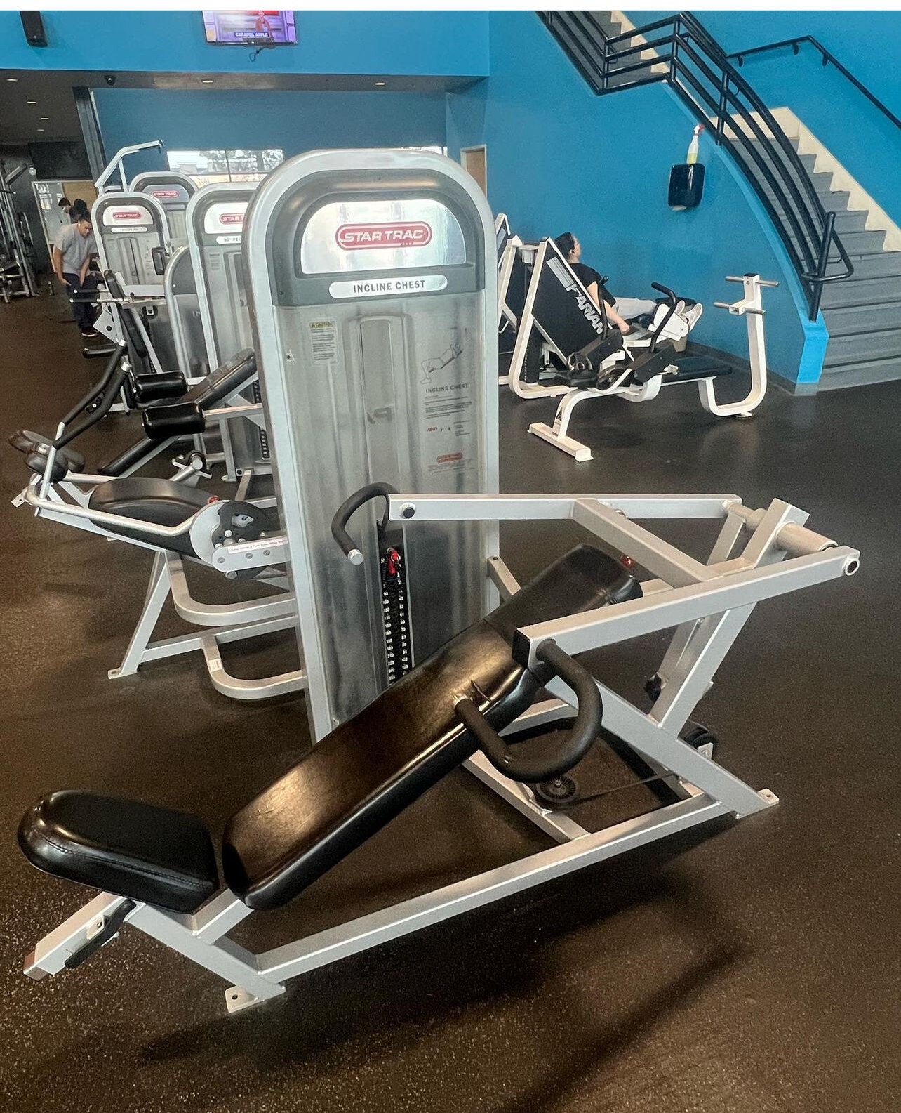 Star Trac Impact Incline Chest – Savedge Iron Company